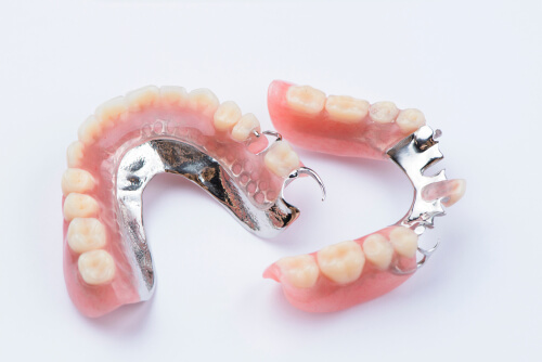 Dentures Cutting Into Gums: Causes, Risks, and Solutions | Heal NHC